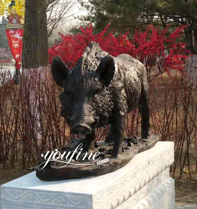 Outdoor Sitting Wild Boar Sculpture Personalized Decoration for Sale ...